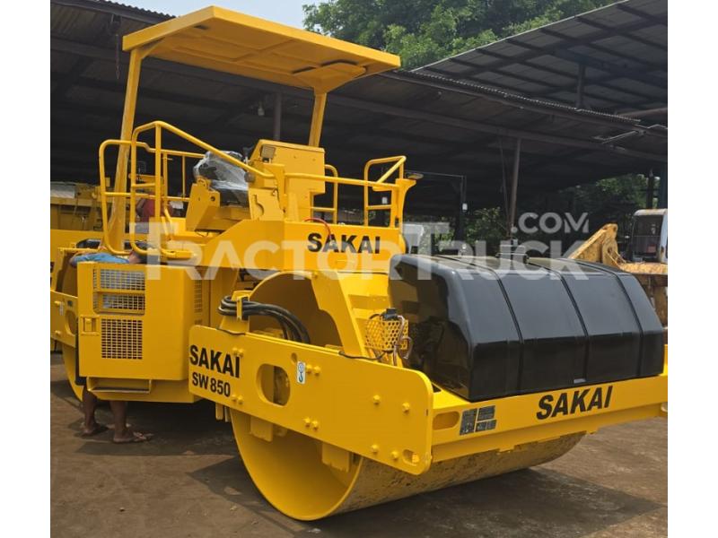 TractorTruck.com: Pusat Jual Beli Alat Berat dan Truk Terlengkap